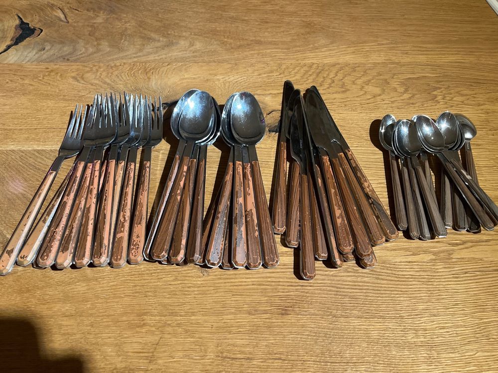 Besteckset (Gebraucht) in Beckenried für CHF 30 – nur Abholung auf ...