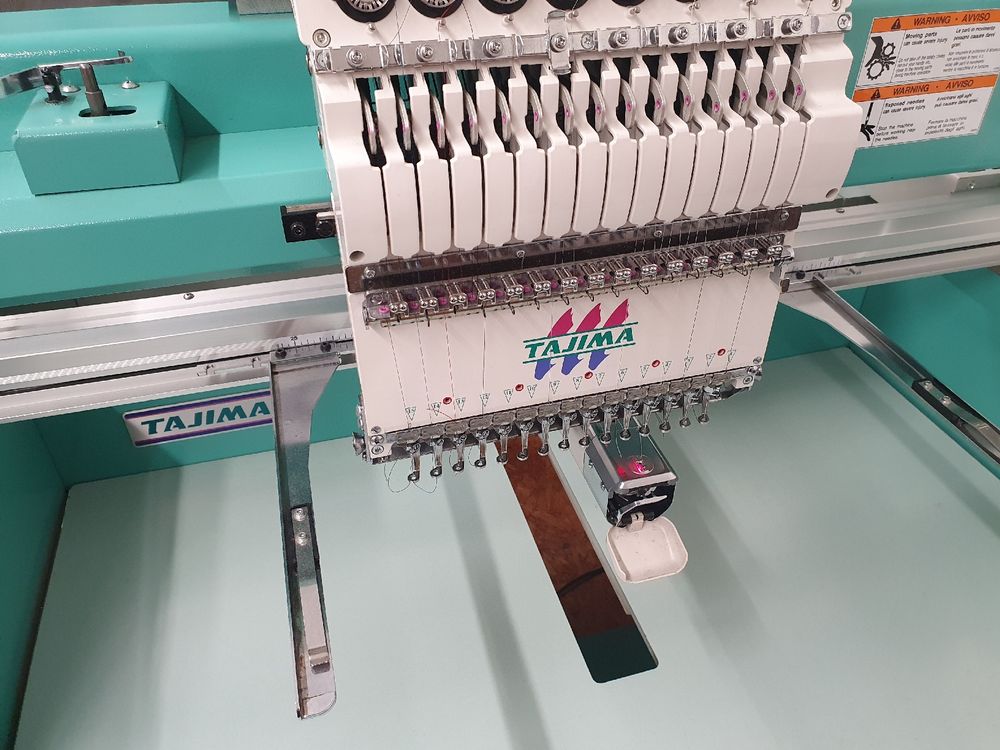Tajima 1- Kopf Stickmaschine (Gebraucht) in Altendorf für CHF 3950 – nur Abholung auf Ricardo kaufen