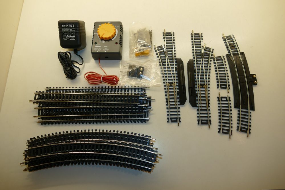 Mehano H0: Gleis Lot mit Trafo (Neu (gemäss Beschreibung)) in ...