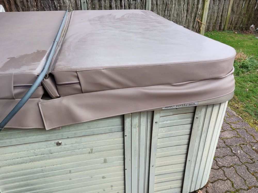 Whirlpool Abdeckung | Kaufen auf Ricardo