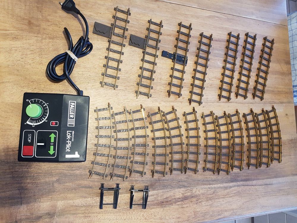 Faller e-Train: Trafo und Schienen | Kaufen auf Ricardo