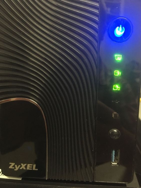 ZyXEL NSA325 NAS Server mit 8TB Speicher (Gebraucht) in Würenlos für ...