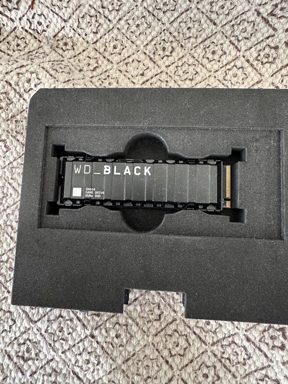Carte mémoire PS5, 1 TB (Gebraucht) in Vandoeuvres für CHF 50 – mit ...