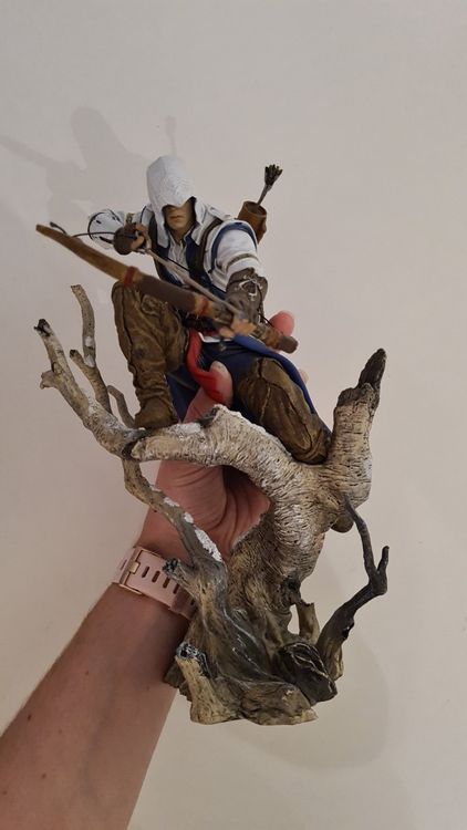 Statue: Assassin's Creed 3 (Connor Kenway) Statue: Connor K (Gebraucht ...