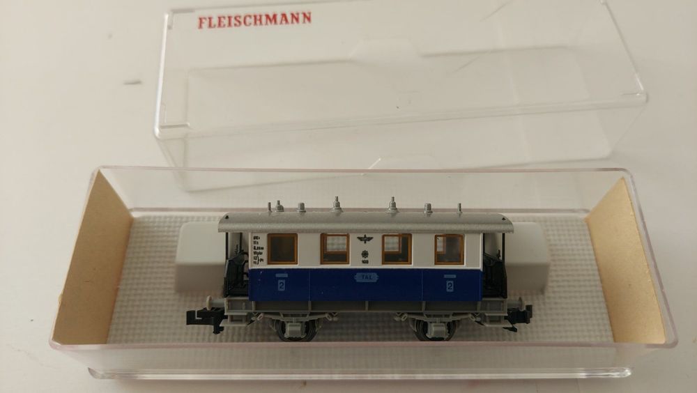 Fleischmann piccolo 8053 Personenwagen der Edelweiss-Lokal (Gebraucht ...