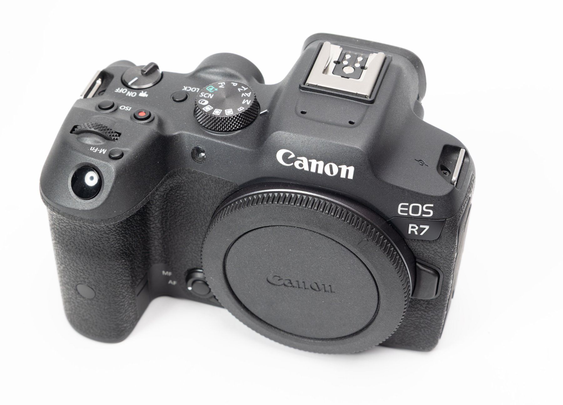 Canon EOS R7 + Canon RF-S 10-18 mm, neuwertig (Gebraucht) in Basel für ...