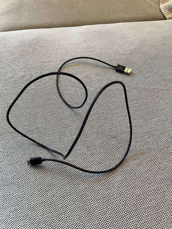 USB-A auf Micro-USB (Micro-B) Kabel, ca 105cm (Gebraucht) in Zürich für ...