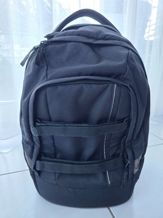 Satch Schulrucksack schwarz 🖤 (Gebraucht) in Buochs für CHF 39 – nur ...