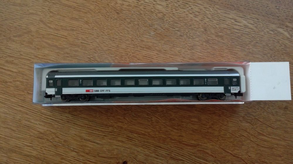 Roco 24331 SBB Personenwagen EW IV, 2. Kl., grün-steingrau | Kaufen auf Ricardo