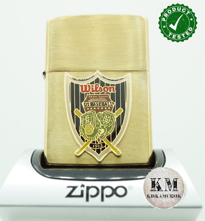 ZIPPO® WILSON-U.S. BASEBALL - EMBLEM - BRASS -2020 -GEZÜNDET (Gebraucht ...