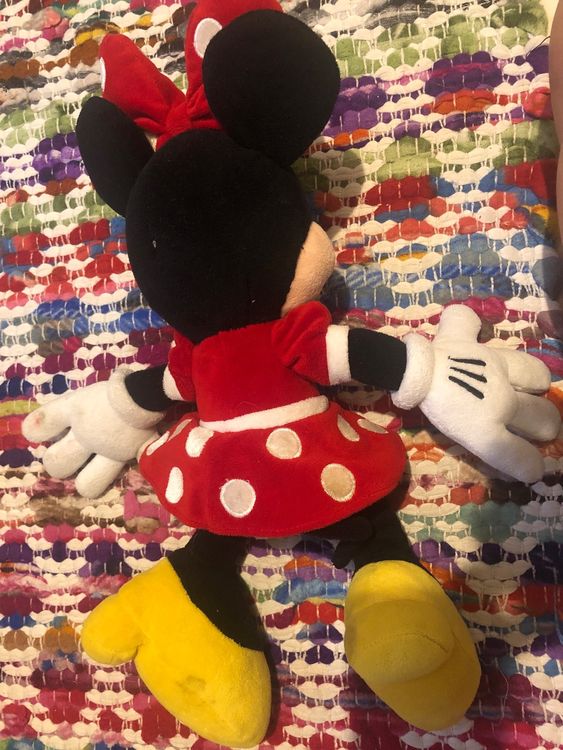 Minnie Mouse Plüschfigur Aus Disneyland Paris Kaufen Auf Ricardo