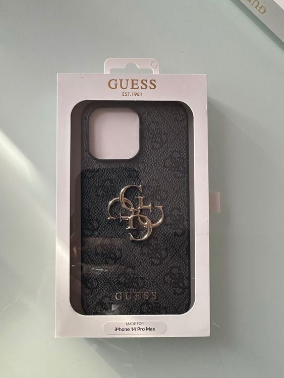 Guess iPhone cover (Nuovo e nell'imballaggio originale) a Mendrisio per ...