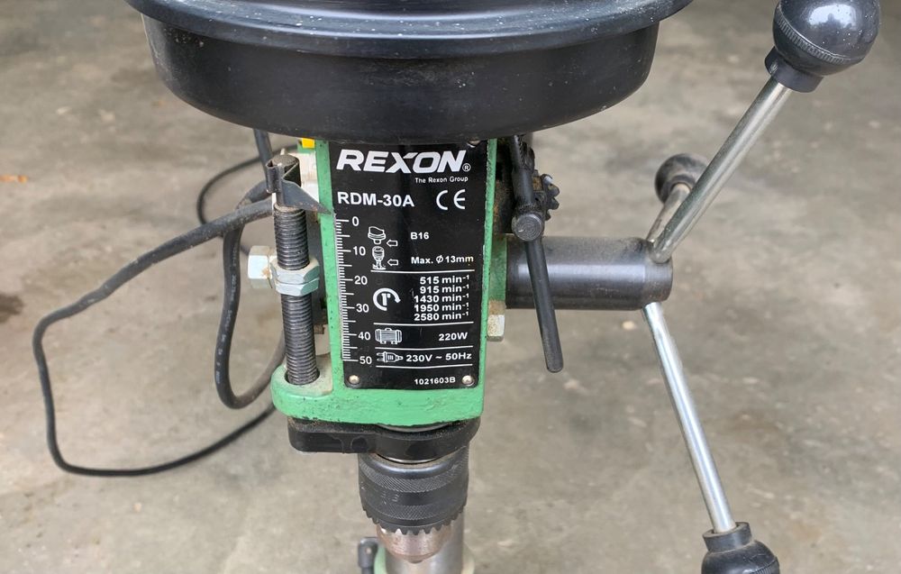 Tischbohrmaschine REXON RDM-30A (Gebraucht) in Huttwil für CHF 52 – mit Lieferung auf Ricardo kaufen