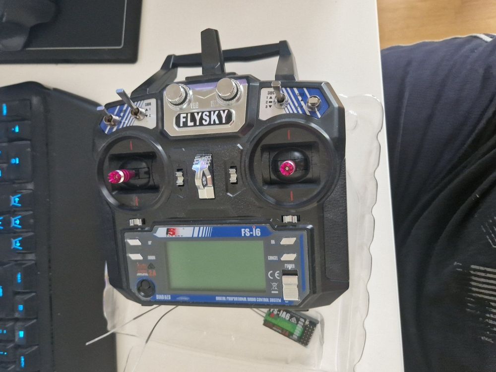 FS-16 Flysky (Gebraucht) in Lenzburg für CHF 39 – mit Lieferung auf ...