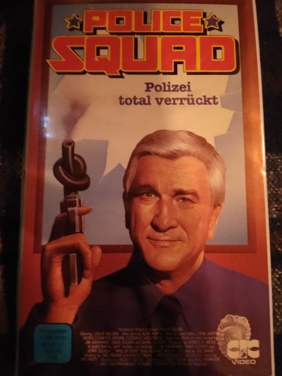 VHS Rarität: POLICE SQUAD - POLIZEI TOTAL VERRÜCKT (1982) | Kaufen auf ...