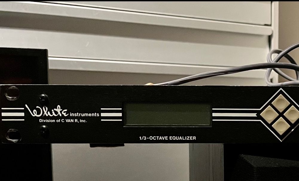White Instruments-4700 1/3 Octave Equalizer | Kaufen auf Ricardo