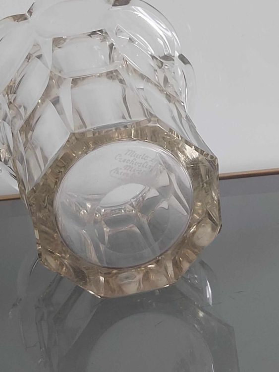 Französische Vase aus geschmolzenem Kristall geklopft (Gebraucht) in ...