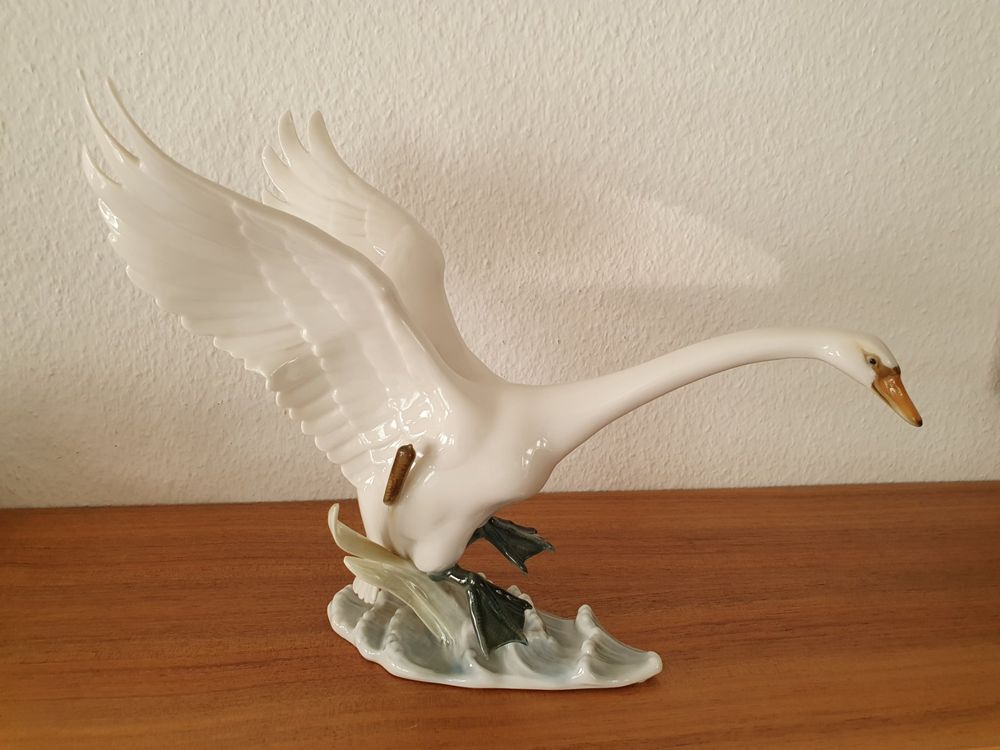 "Landender Schwan" Porzellanfigur HUTSCHENREUTHER | Kaufen auf Ricardo