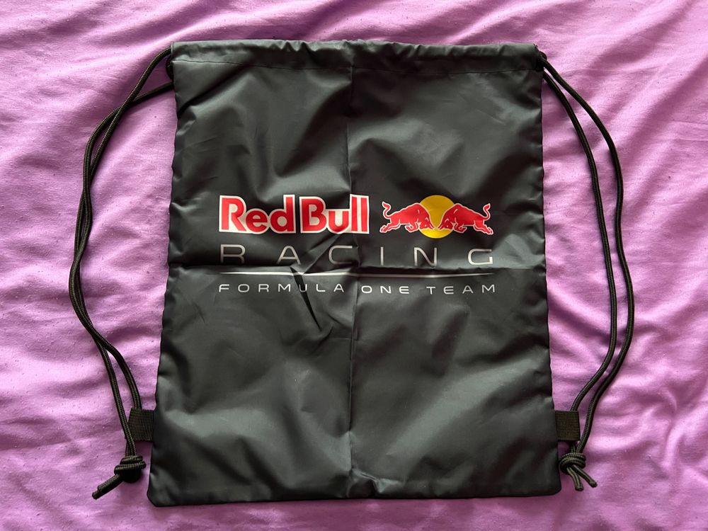 Red Bull RACING F1 Bag (Gebraucht) in Uetendorf für CHF 4 – mit ...