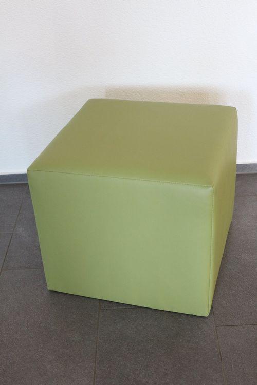 Praktischer Hocker (Gebraucht) in Neuenkirch für CHF 5 – nur Abholung ...