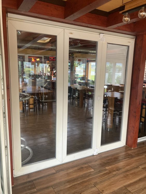 Fenster/Faltschiebetür/Terassentür 4 Stück (ohne Rahmen) (Gebraucht) in Tuggen für CHF 1 – nur ...