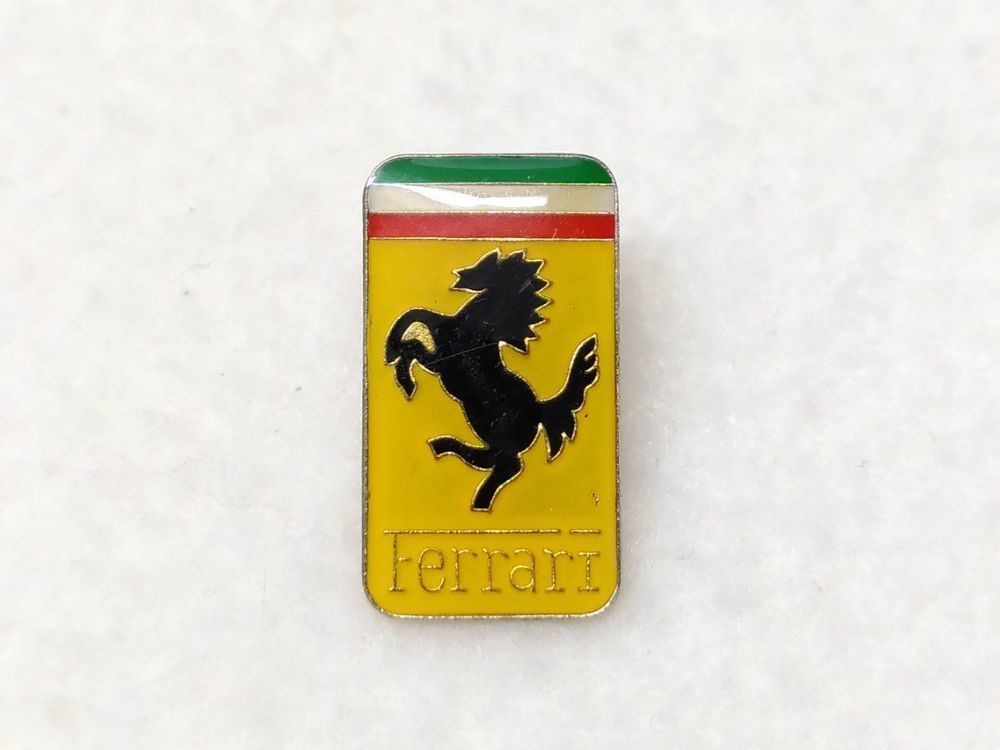 Pin Ferrari (Gebraucht) in Kriens für CHF 4 – mit Lieferung auf Ricardo ...
