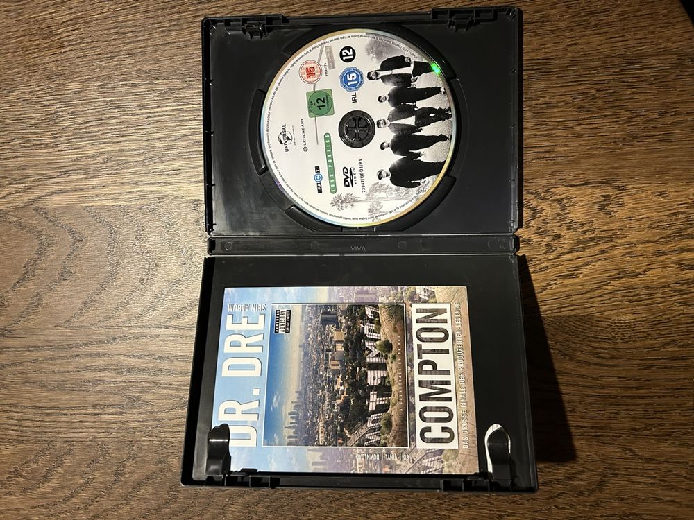 Straight Outta Compton DVD - Filmklassiker zu verkaufen! (Gebraucht) in ...