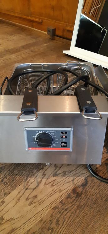 Frifri Friteuse (Gebraucht) in Zürich für CHF 430 – nur Abholung auf ...