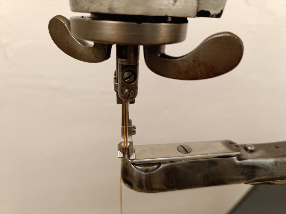 Nähmaschine Adler 30-5 (Gebraucht) in Rehetobel für CHF 350 – nur Abholung auf Ricardo kaufen