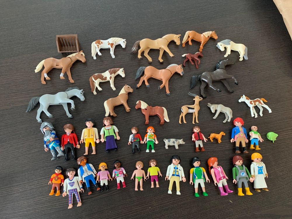 Playmobil Menschen und Tiere / Pferde (Gebraucht) in Goldach für CHF 10 – mit Lieferung auf ...