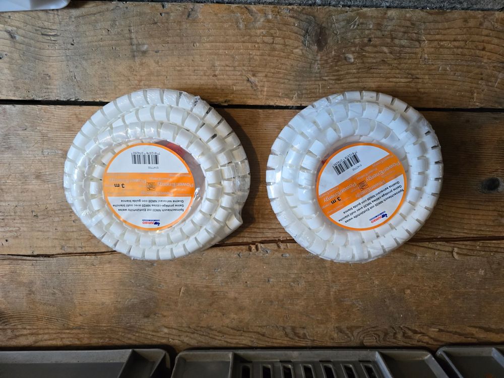 2x neuer Spiroschlauch weiss NW20 3m ab 1.- Fr (Neu und ...