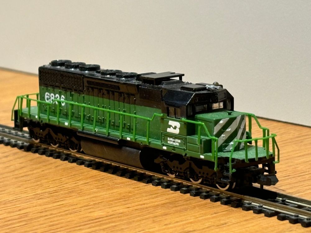 a294: Diesellokomotive BURLINGTON NORTHERN, analog (Spur N) (Gebraucht ...