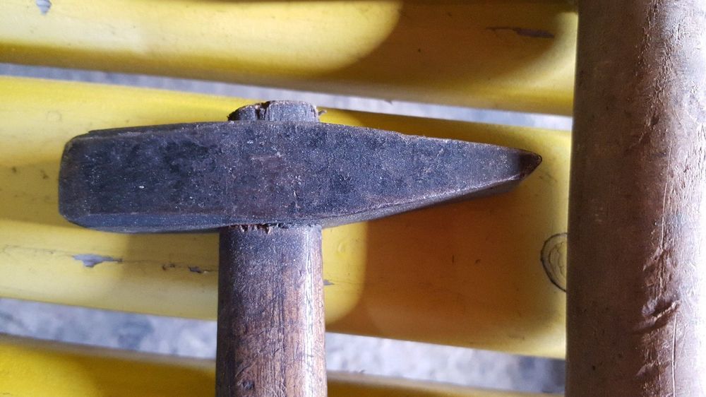 4 alte Hämmer (Gebraucht) in Kaiseraugst für CHF 16 – mit Lieferung auf ...