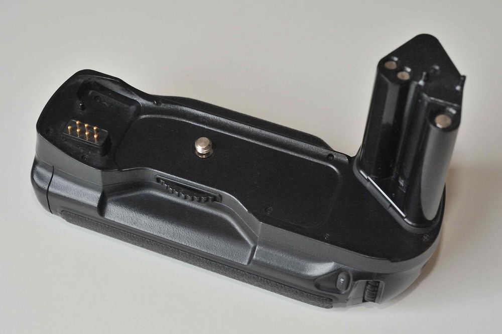 Nikon MB 15 Motorantrieb für die Nikon F100 (Gebraucht) in ...