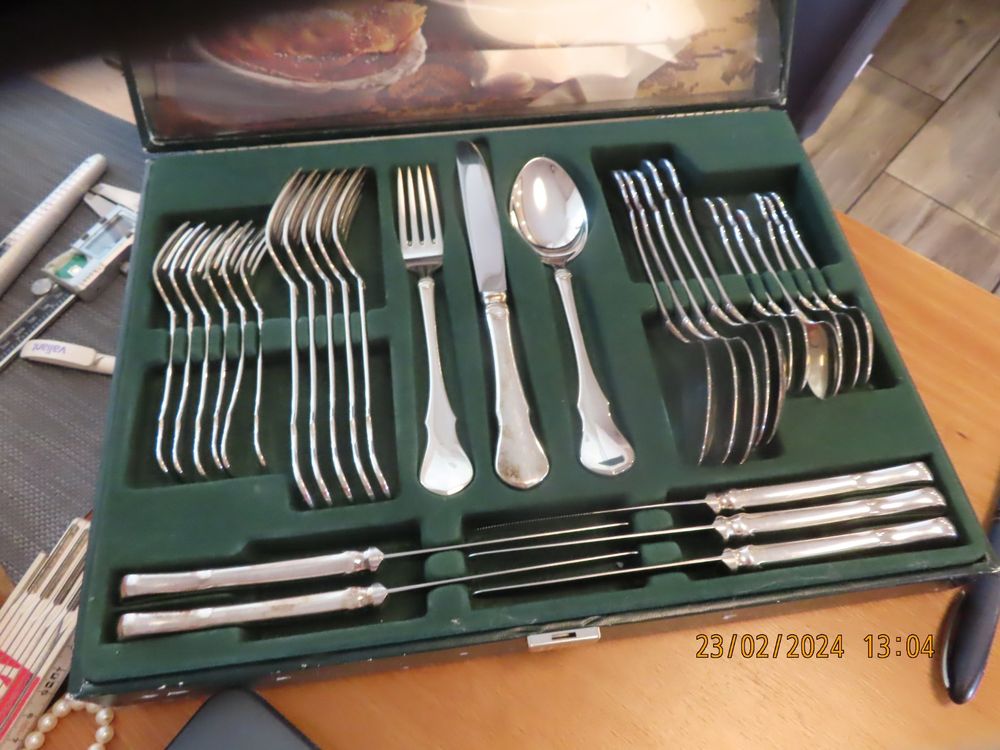 BSF 90 er Silber Besteck neu, 30 teilig m, altem Etui (Gebraucht) in Oberdorf für CHF 289 – mit ...