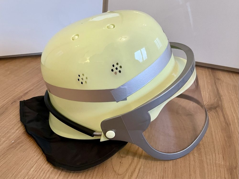 Feuerwehr-Helm mit Visier für Fasnacht oder Mottoparty (Neu (gemäss ...