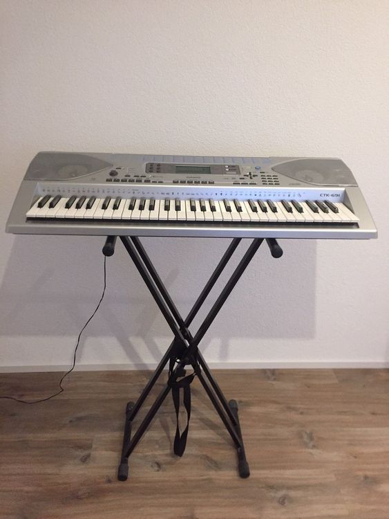 Keyboard Casio CTK-691(Neuwertig) (Neu (gemäss Beschreibung)) in ...