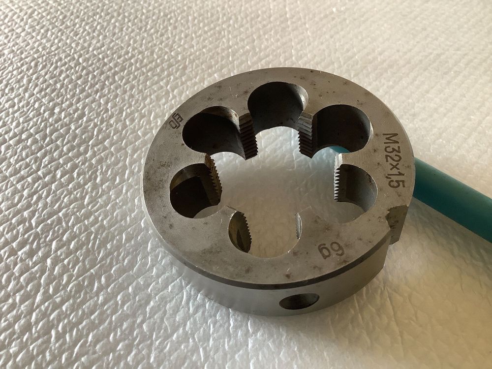 M32 x 1.5 Schneideisen Filière, unbenutzt von ESO Swiss (Neu (gemäss Beschreibung)) in Widnau ...