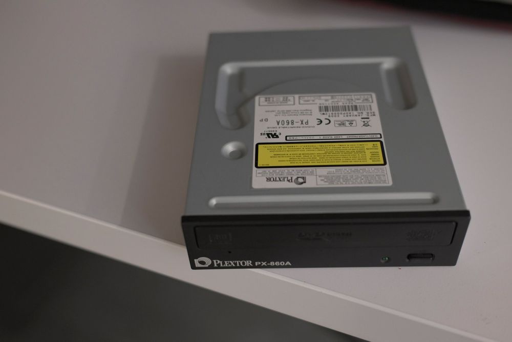 Plextor PX-860 A CD / DVD Laufwerk (Gebraucht) in Säriswil für CHF 2 ...
