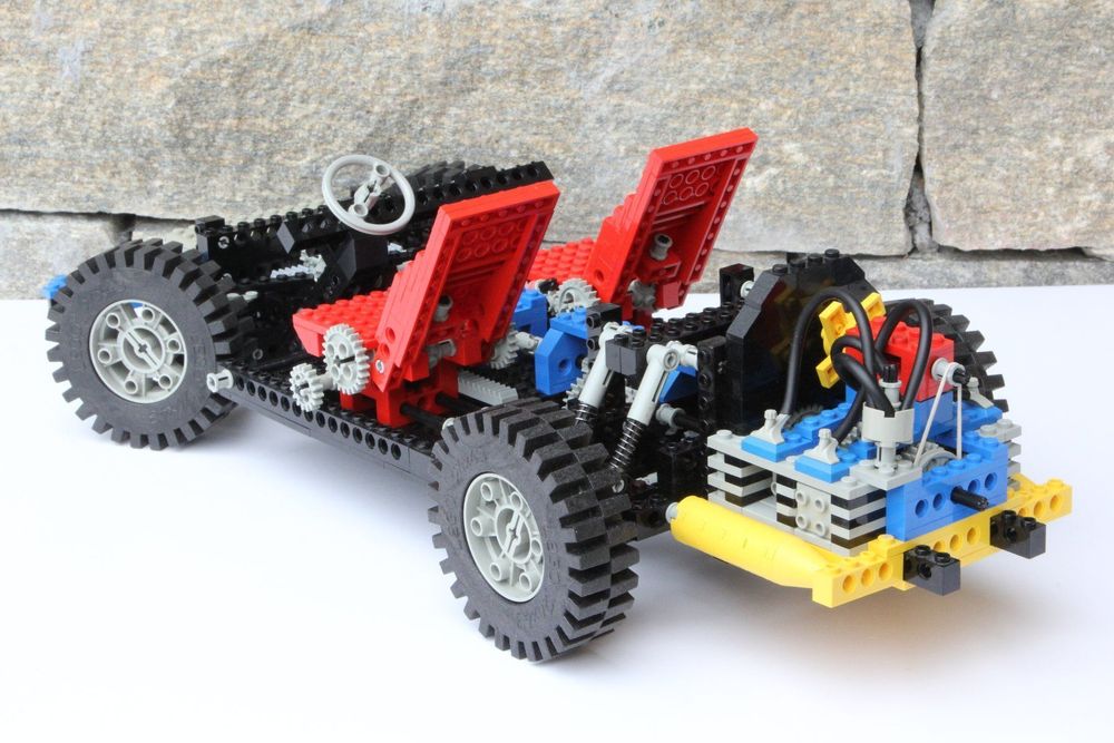 LEGO Technic 8860 Auto Chassis aus dem Jahre 1980 (Gebraucht) in Muri b ...