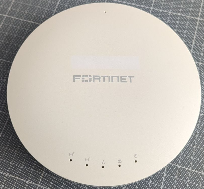 Fortinet Fortigate 90D + 10 ACCESS POINTS + 1 PoE injector (Gebraucht ...