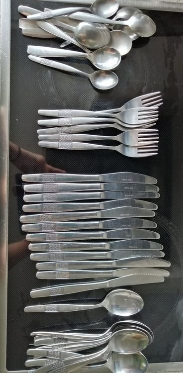 Inox Besteck 6teilig plus 6er Set extra (Gebraucht) in Winterthur für ...