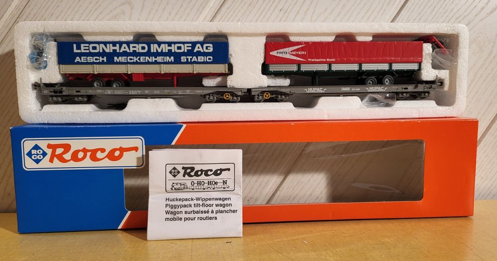 ROCO 46590 - DOPPELWIPPENWAGENEINHEIT - HUPAC (Neu (gemäss Beschreibung ...