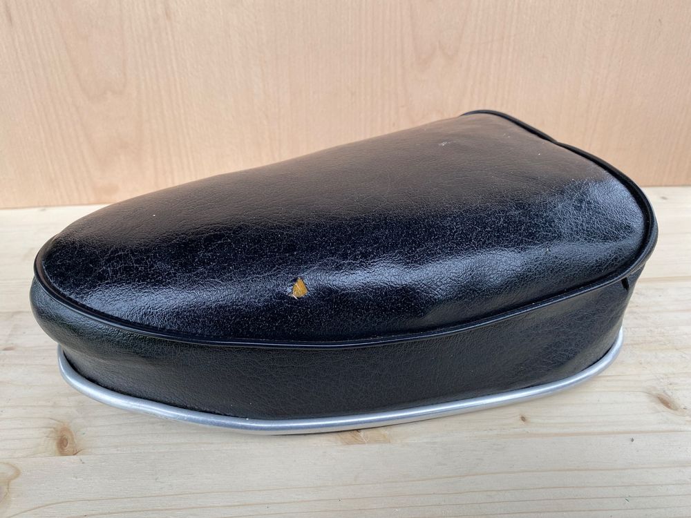 seltener original Möve Mofa Sattel (Gebraucht) in Feldbach für CHF 79 ...