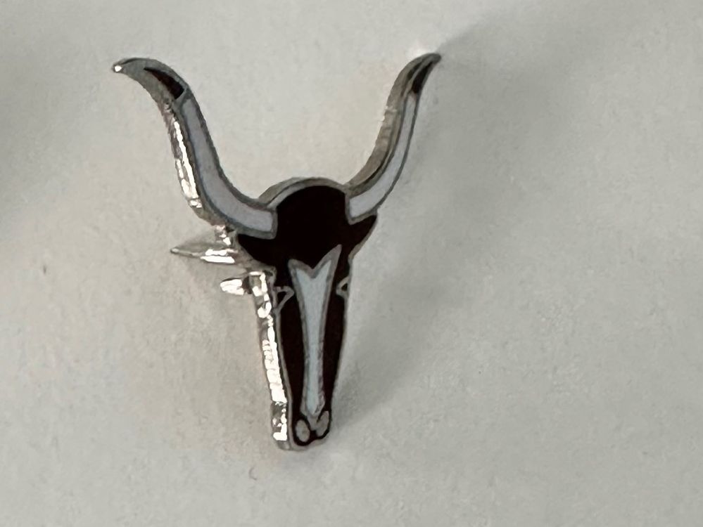 Buffalo Pin | Kaufen auf Ricardo