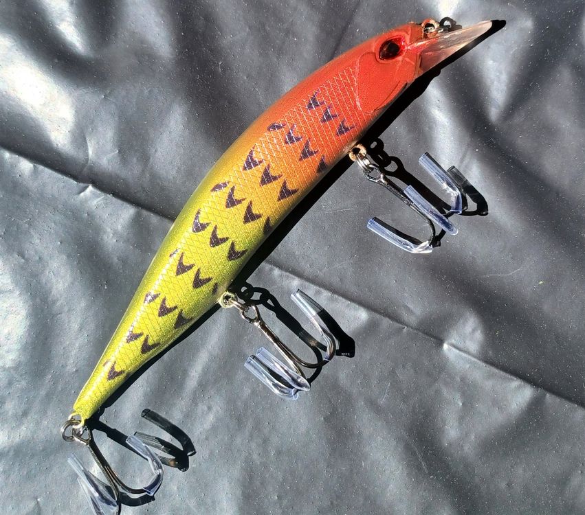 Neuer Hecht Wobbler 14 cm, 20 Gramm mit Geräuschkugeln (Neu und originalverpackt) in Zürich für ...