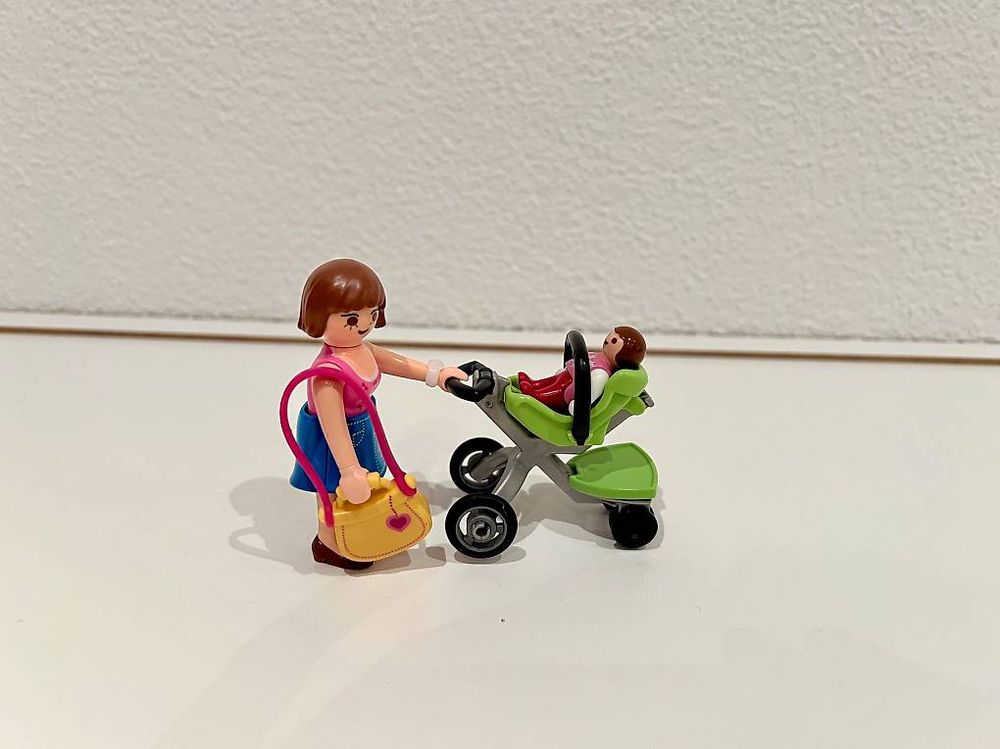 Playmobil 5491 Mama mit Kinderwagen: komplett mit Anleitung (Gebraucht ...