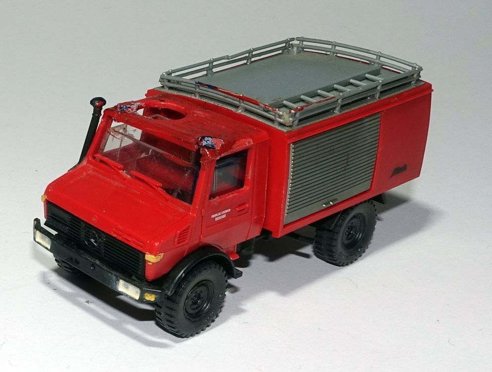 Mercedes Unimog Feuerwehr Roco 1:87 (Défectueux) à Wiebelskirchen pour ...