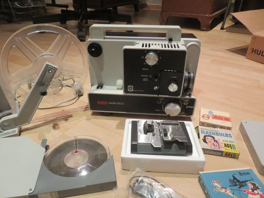 antiker Stummfilmprojektor eumig Mark 610 D (Defekt) in Ruswil für CHF 50 – nur Abholung auf ...