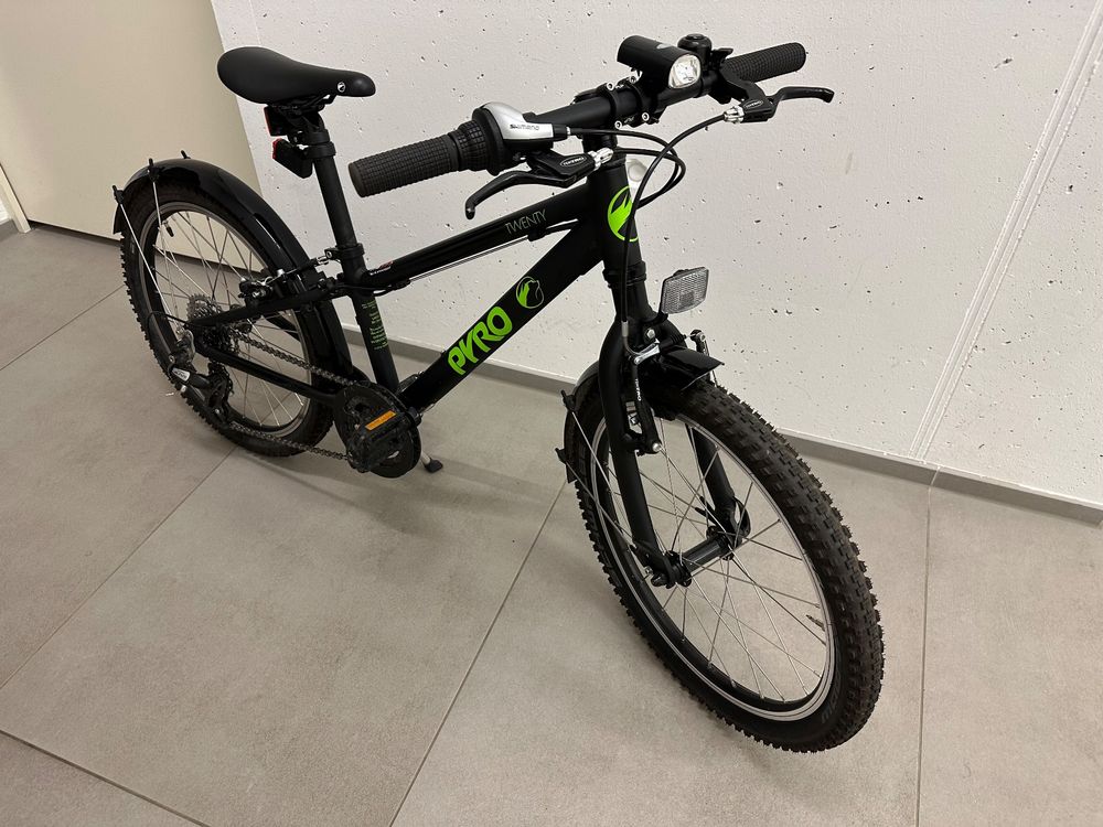Kindervelo Pyro Twenty, large, Schwarz, 20" mit Beleuchtung | Kaufen ...